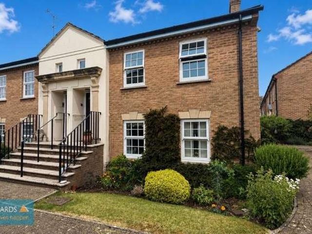 2 Bedroom Property