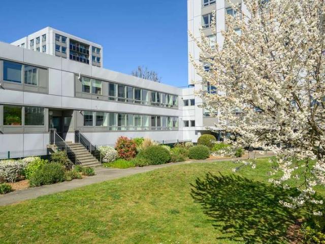 2 Bedroom Property