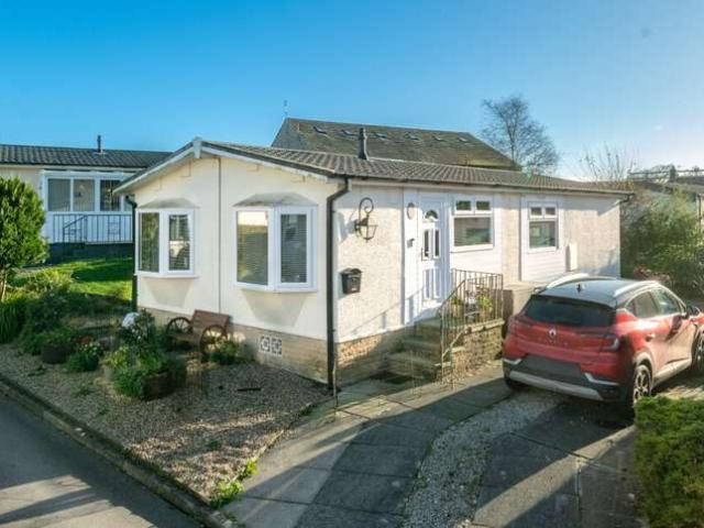 2 Bedroom Property