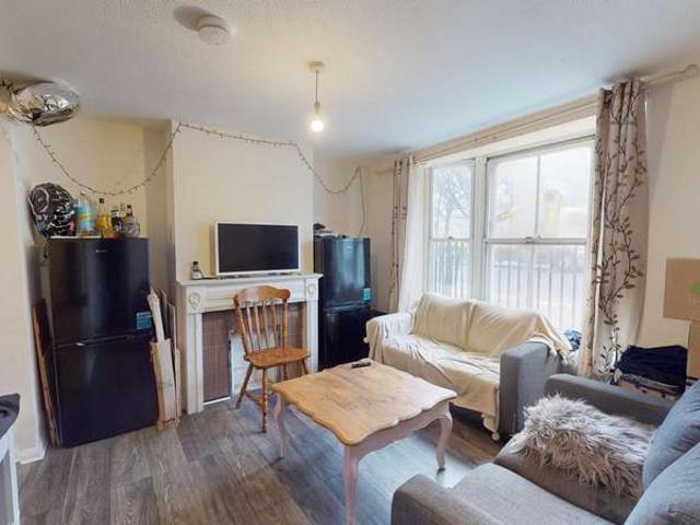 2 Bedroom Property