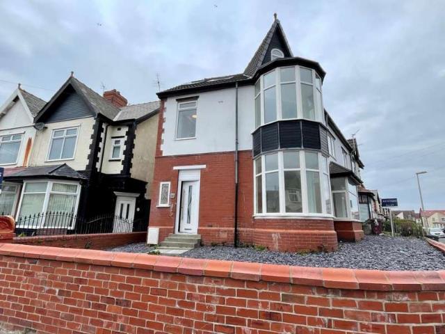 2 Bedroom Property