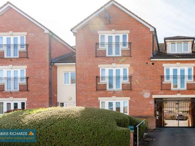 2 Bedroom Property