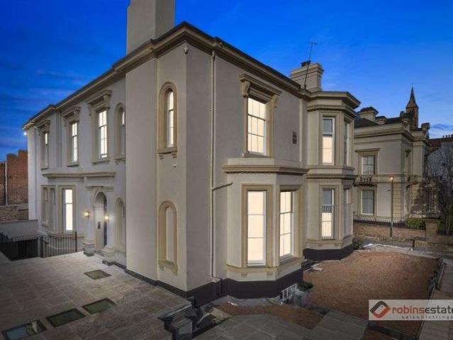 2 Bedroom Property