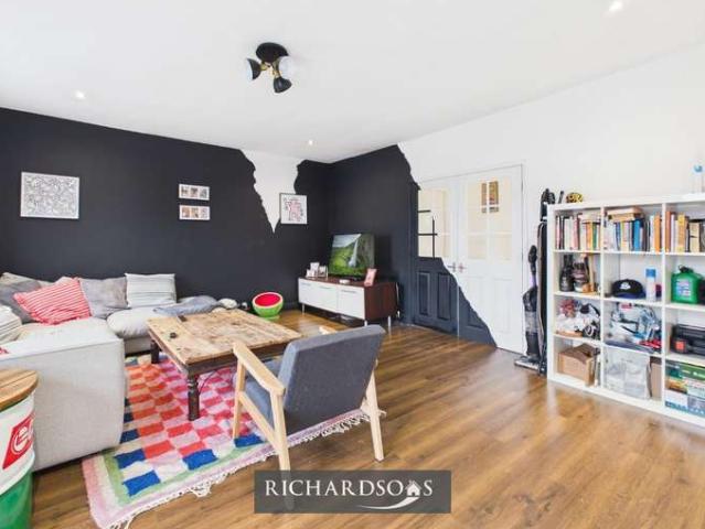 2 Bedroom Property