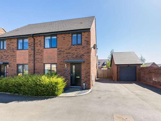 2 Bedroom Property