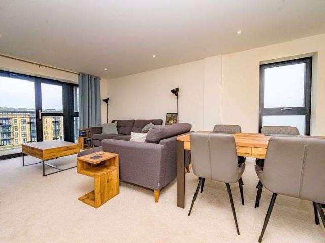 2 Bedroom Property