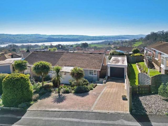 2 Bedroom Property