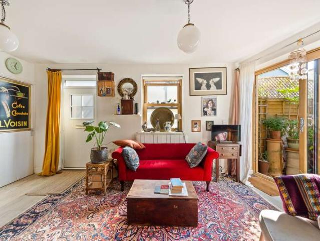 2 Bedroom Property