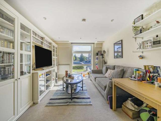 2 Bedroom Property