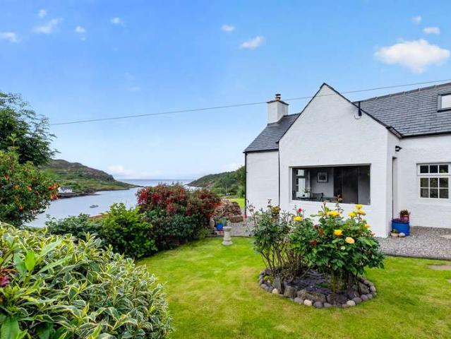 2 Bedroom Property