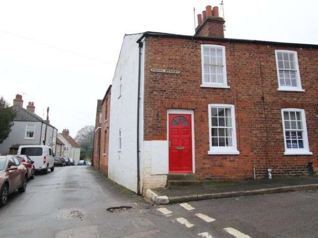 2 Bedroom Property