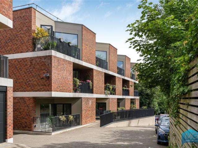 2 Bedroom Property