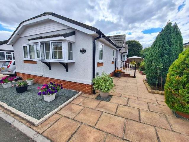 2 Bedroom Property