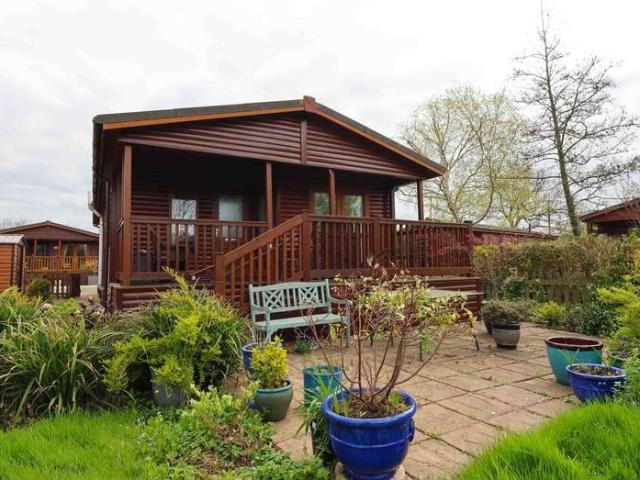 2 Bedroom Property