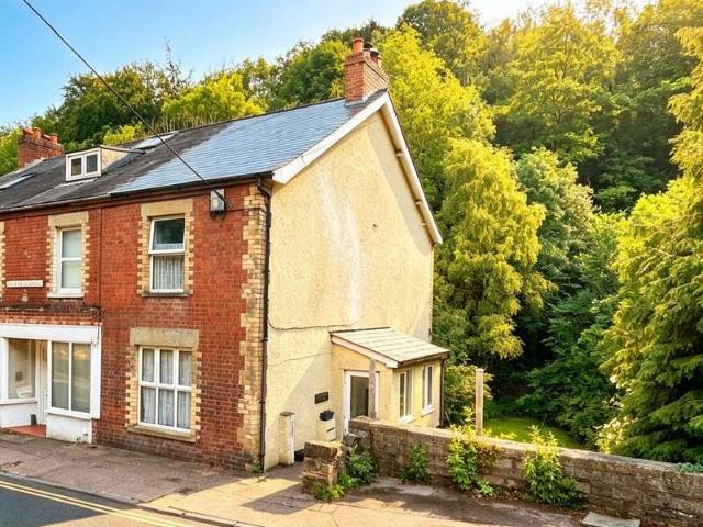 2 Bedroom Property