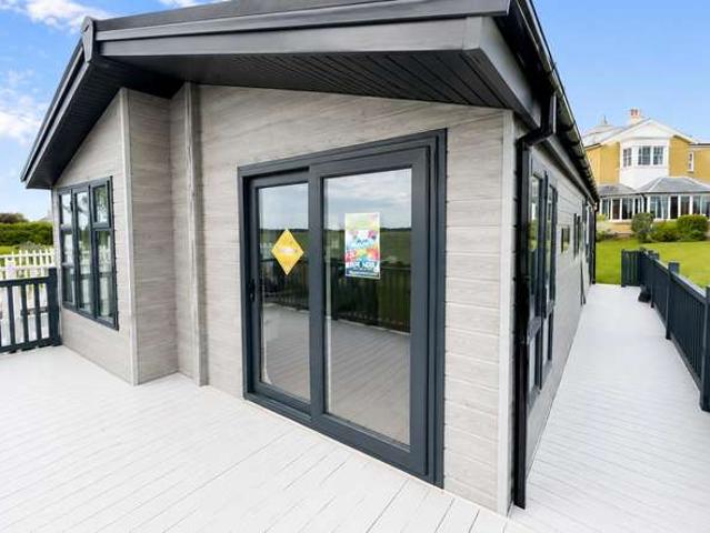 2 Bedroom Property