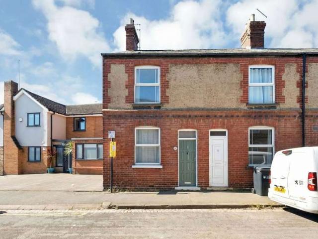 2 Bedroom Property