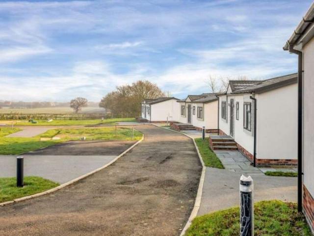 2 Bedroom Property