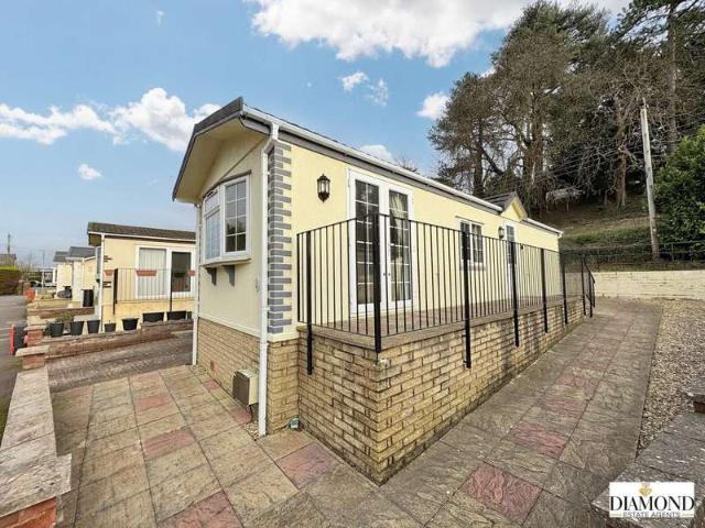 2 Bedroom Property