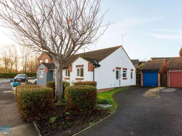 2 Bedroom Property