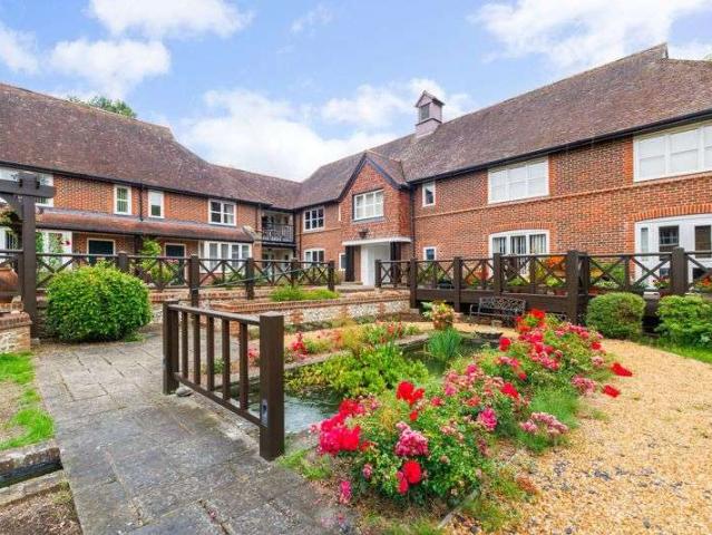 2 Bedroom Property