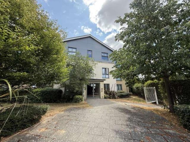 2 Bedroom Property