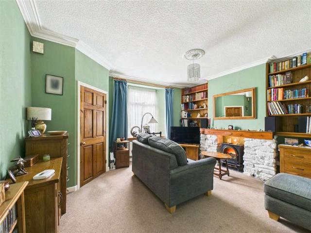2 Bedroom Property