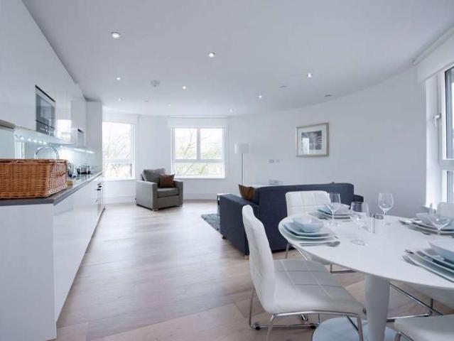 2 Bedroom Property