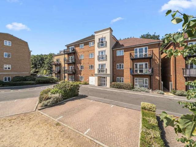 2 Bedroom Property