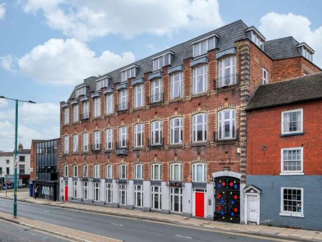 2 Bedroom Property
