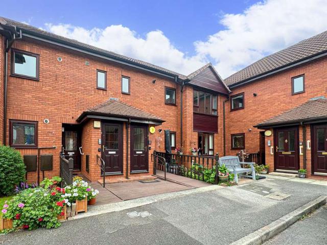 2 Bedroom Property