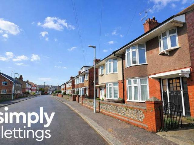 2 Bedroom Property