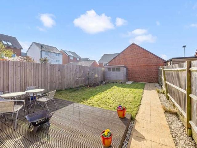 2 Bedroom Property