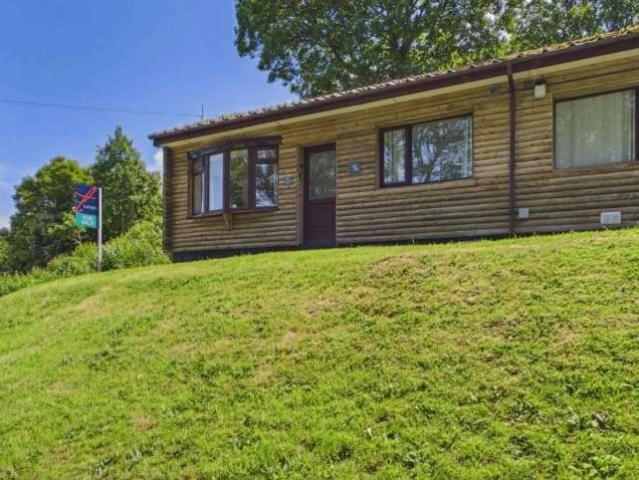 2 Bedroom Mobile Home
