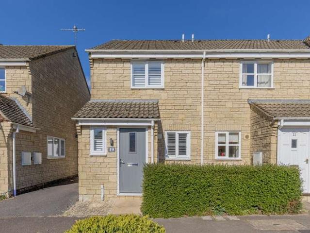 2 Bedroom Property