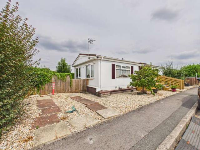 2 Bedroom Property