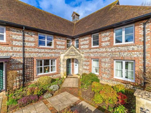 2 Bedroom Property