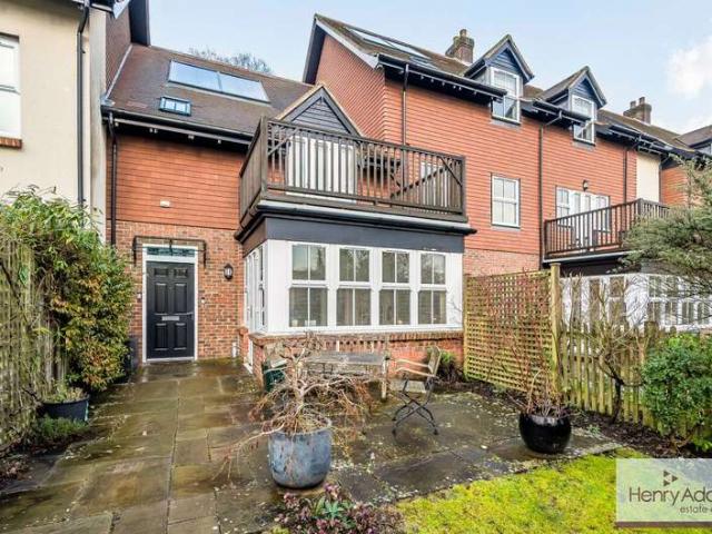 2 Bedroom Property