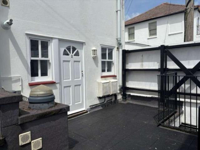 2 Bedroom Property