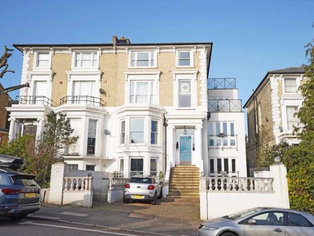 2 Bedroom Property