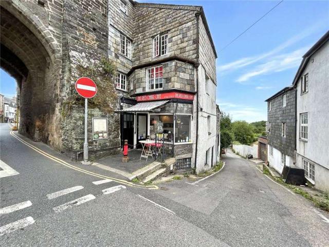2 Bedroom Property