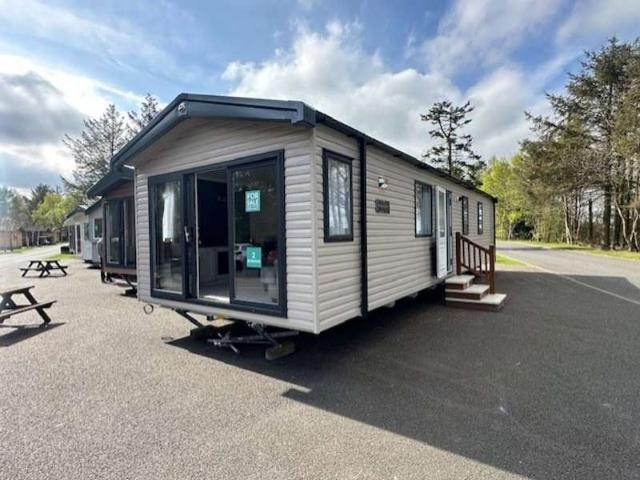 2 Bedroom Property
