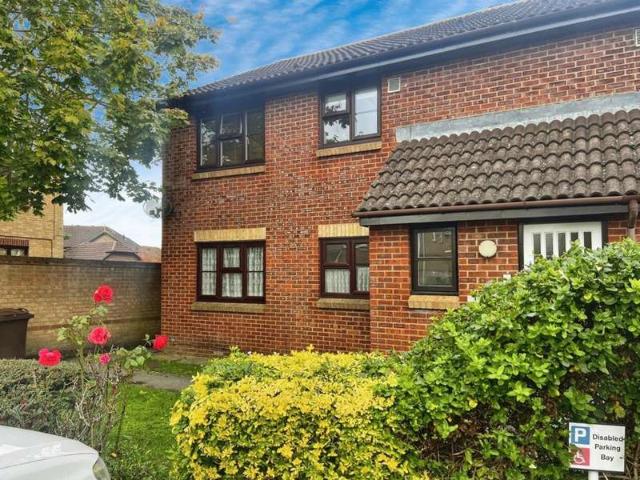 2 Bedroom Property