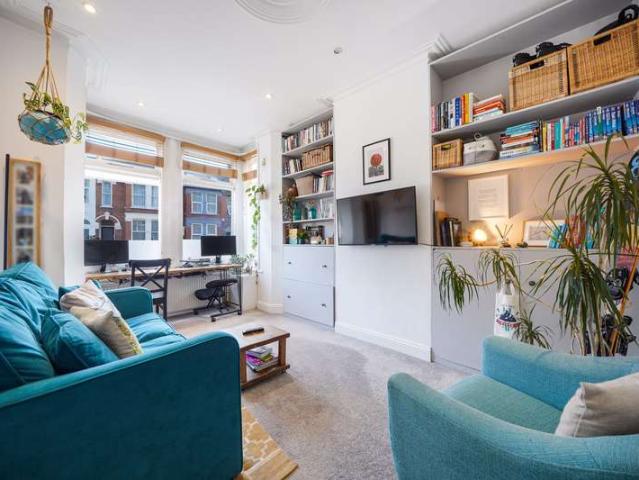 2 Bedroom Property