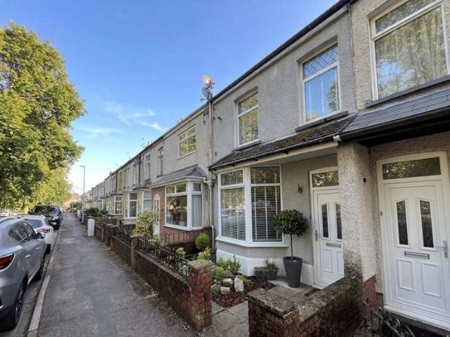 2 Bedroom Property