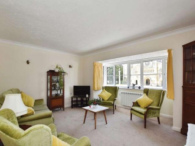 2 Bedroom Property