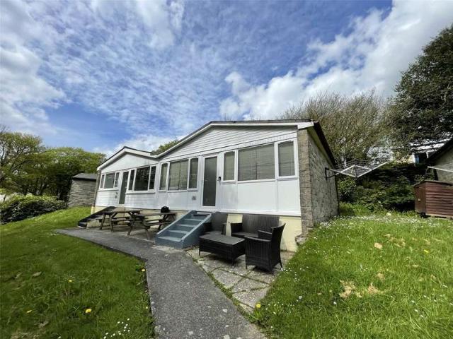2 Bedroom Property