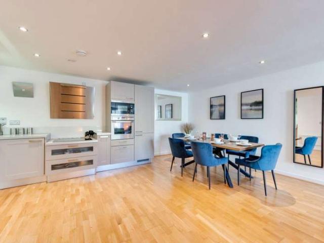 2 Bedroom Property