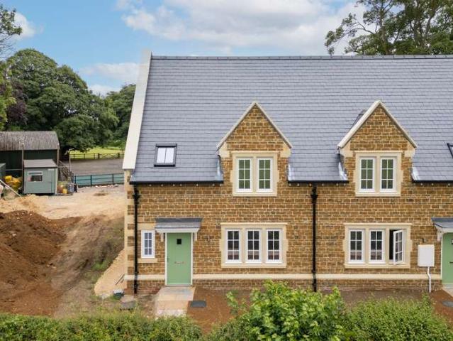 2 Bedroom Property