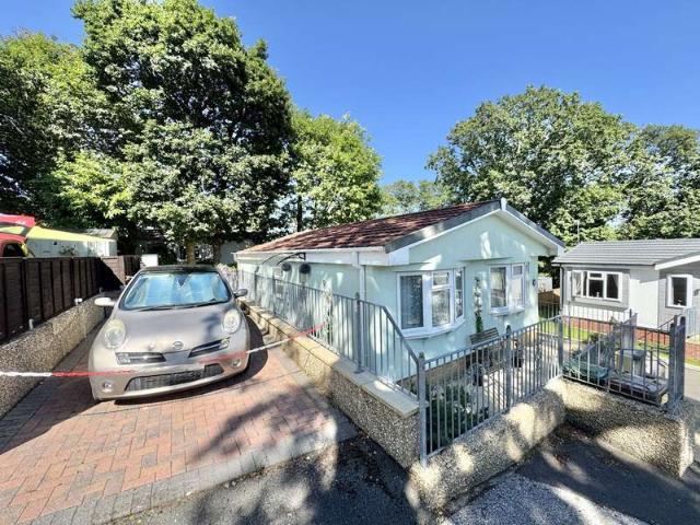 2 Bedroom Property
